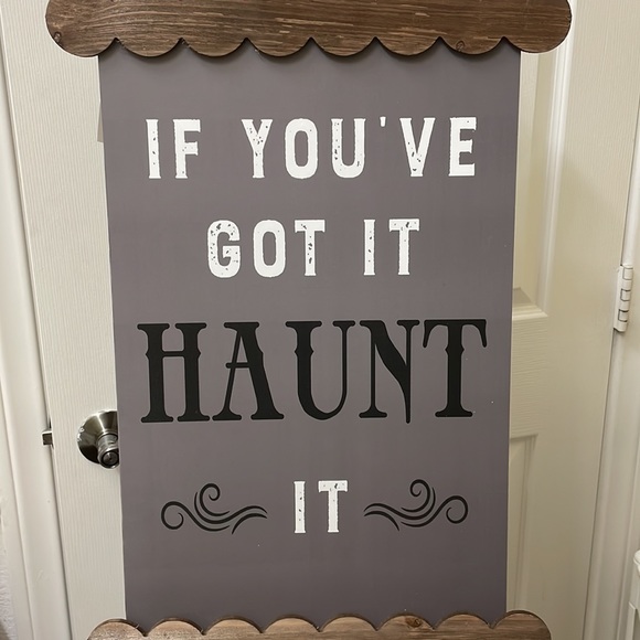 artisasset | Wall Decor | If Youve Got It Haunt It Decor Sign Halloween ...